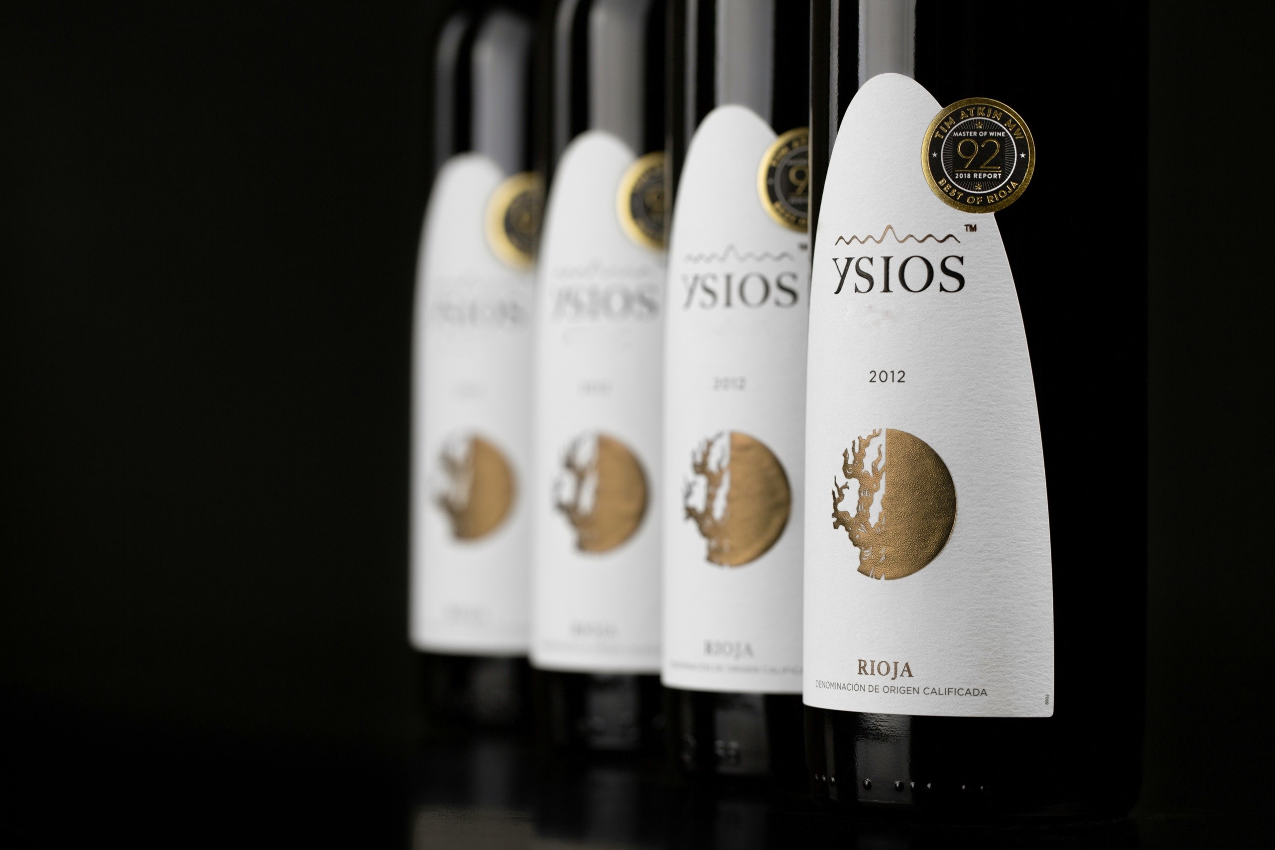 Einzigartiger Verbindungen mit Hilfe des Etiketts - Multi-Color Corporation