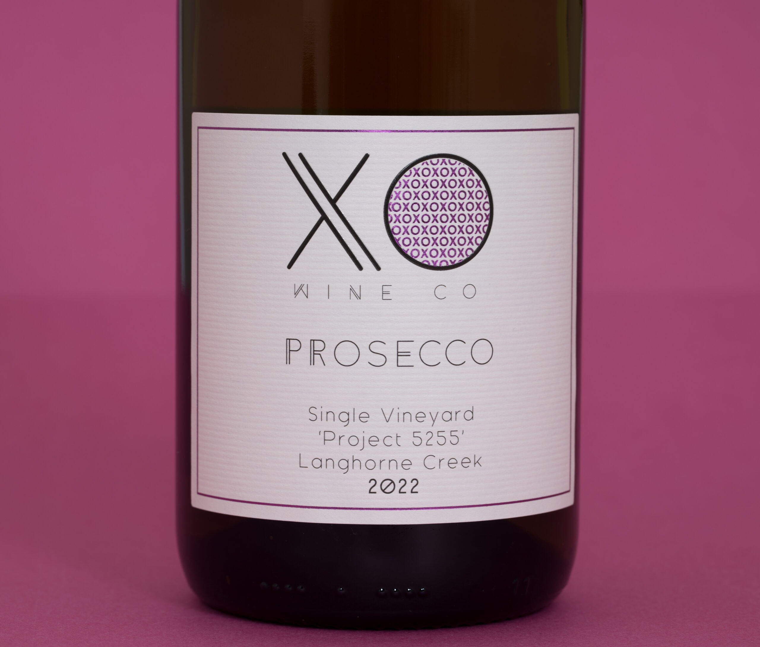 XO Wines Gives Texture to their Label with Grain Emboss and High-build ...